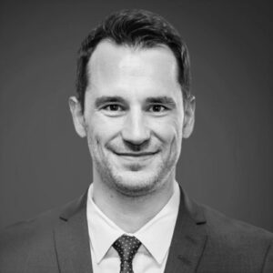 People - NAS Real Investments